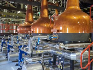 10 Best Distilleries in Ireland to Discover