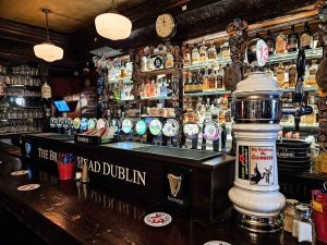 Tipping in Ireland: Where, When and How Much