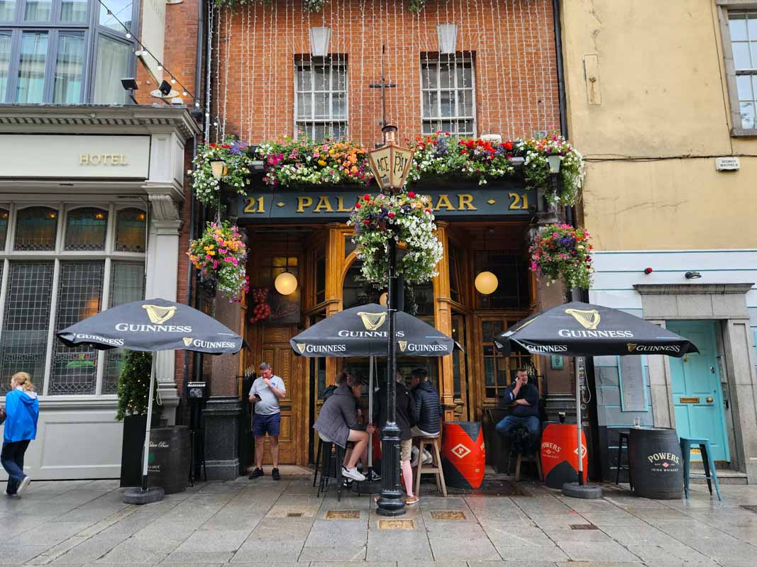 Oldest Pub In Dublin: Local Guide To The Brazen Head 2026
