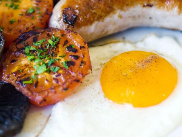 Traditional Irish Breakfast: What Is It and Where Did It Come From?